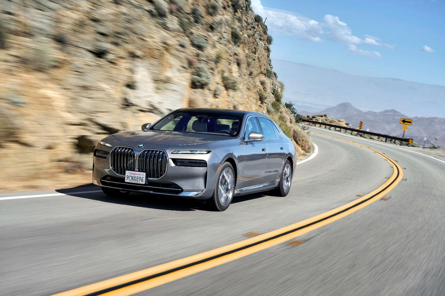 The BMW i7: The best of electrifying mobility now at a uniform price ...